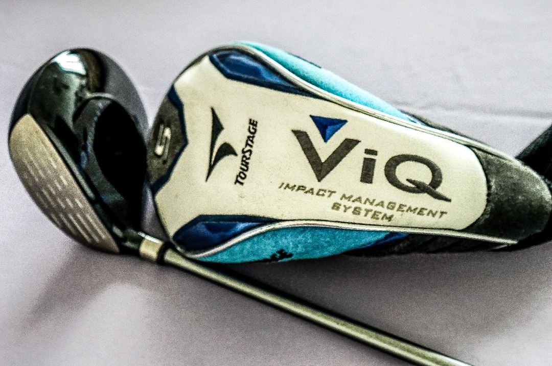 Tourstage VIQ #5 wood, Sports Equipment, Sports & Games, Golf on Carousell
