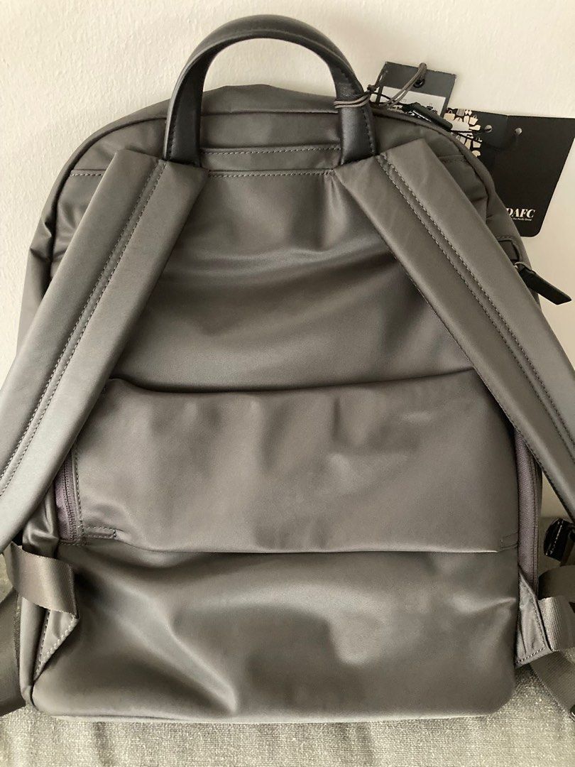 Tumi Harper Backpack Voyager, Men's Fashion, Bags, Backpacks on Carousell