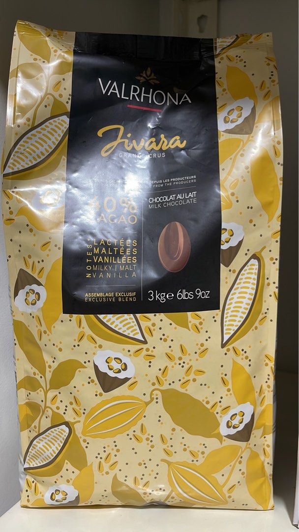 Valrhona Feve Jivara Milk 40% Cocoa (exp march 2023), Food & Drinks ...