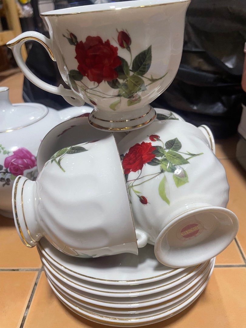 Vintage Tea cups and teapot Set, Furniture & Home Living, Kitchenware ...