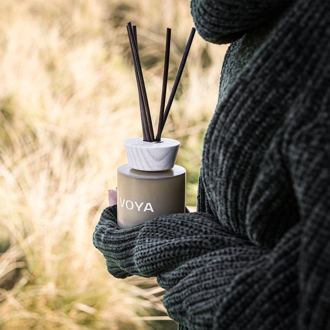 VOYA Oh So Scented Reed Diffuser African Lime and Clove 100ml, 家庭電器, 空氣 ...