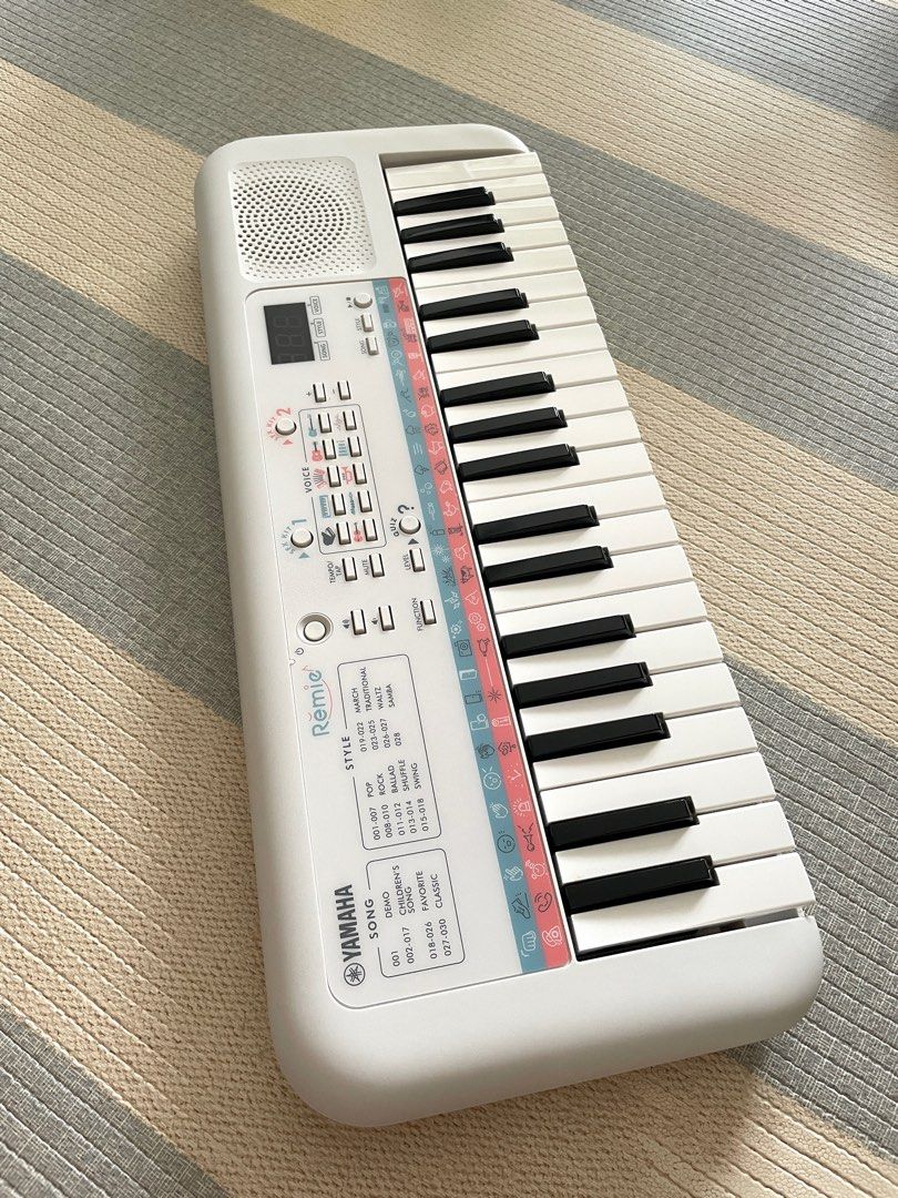 Yamaha Kids Keyboard - Remie PSS-E30, Hobbies & Toys, Music & Media, Musical Instruments on ...