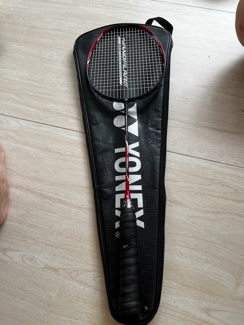 Yonex Badminton Racket (4ug5)+ shuttlecock, Sports Equipment, Sports ...
