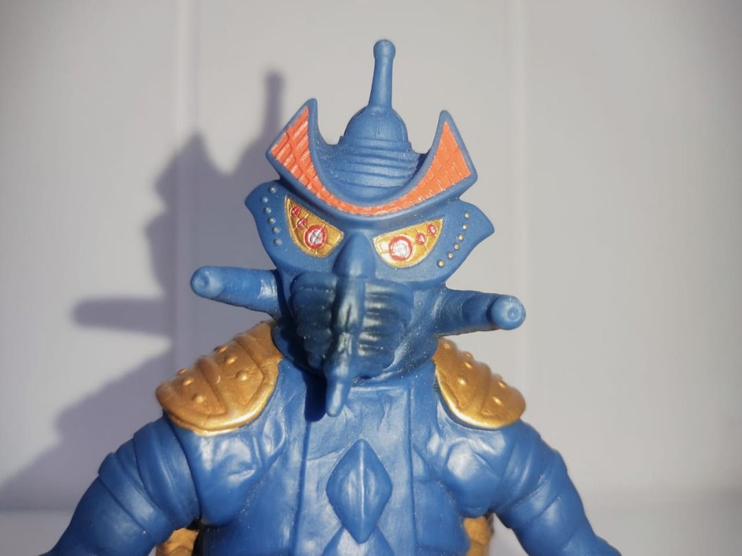 2005 BANDAI ULTRAMAN KAIJU - ALIEN TEMPEROR, Hobbies & Toys, Toys ...