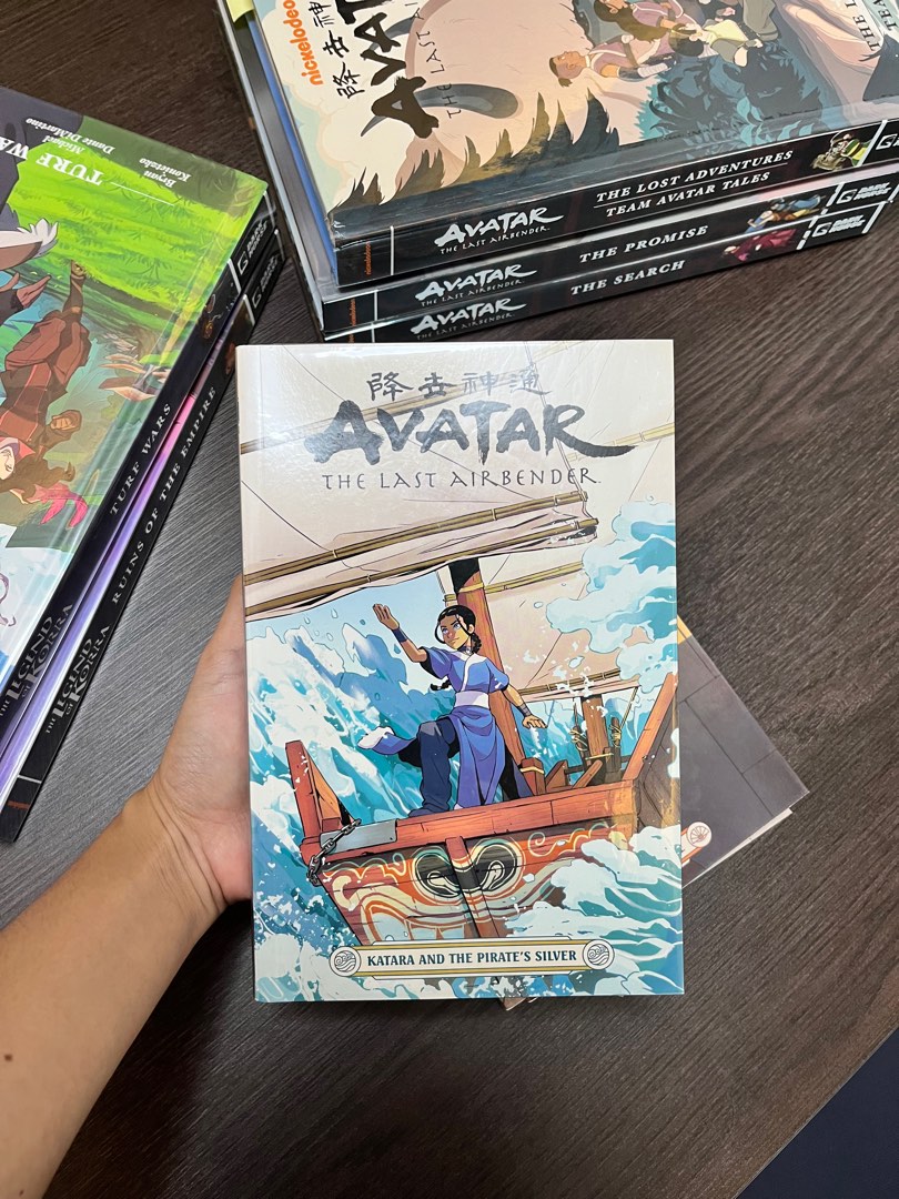 Avatar the Last Airbender Comic Books, Hobbies & Toys, Books ...