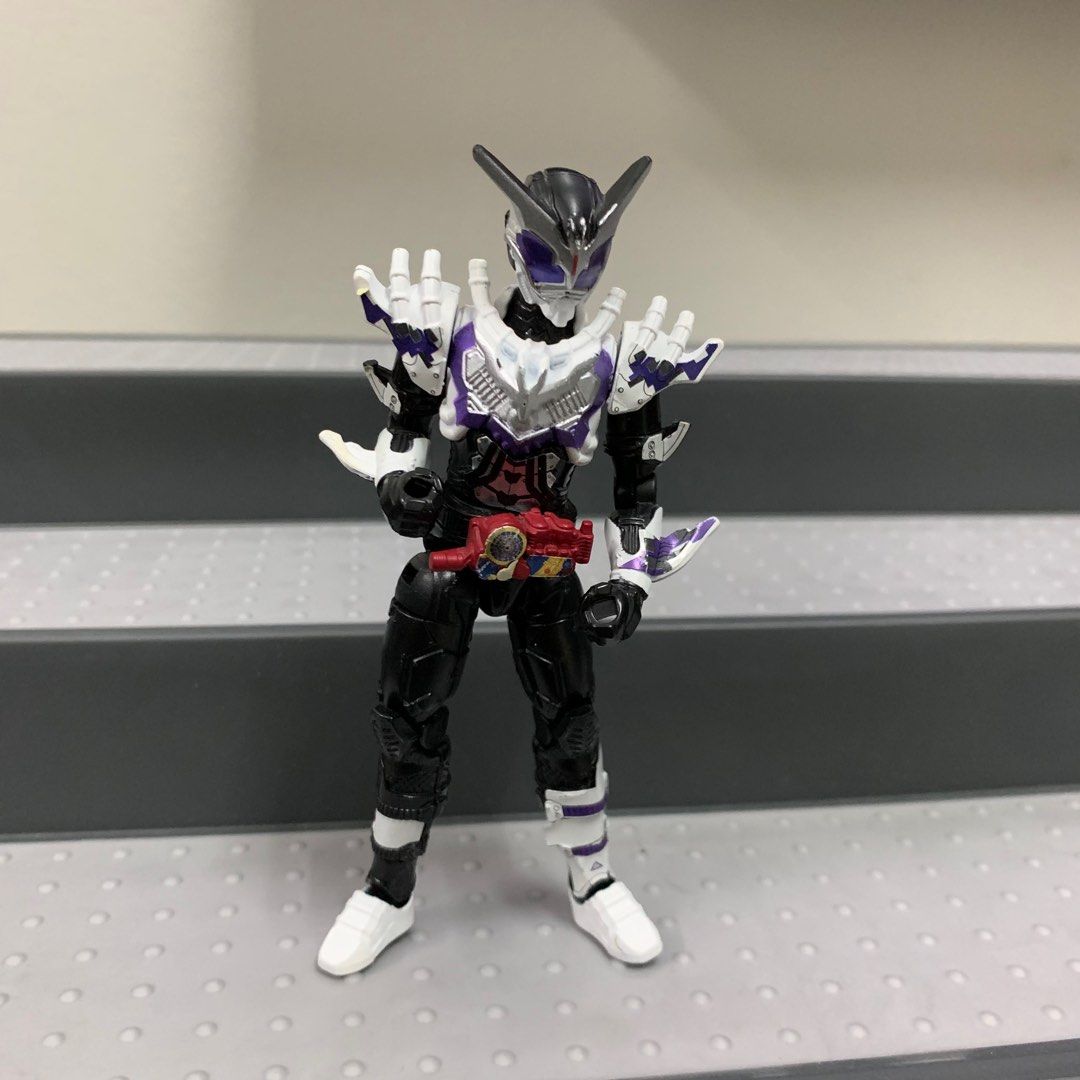 Bandai SoDo Kamen Rider Build jointed Figure, Hobbies & Toys, Toys ...