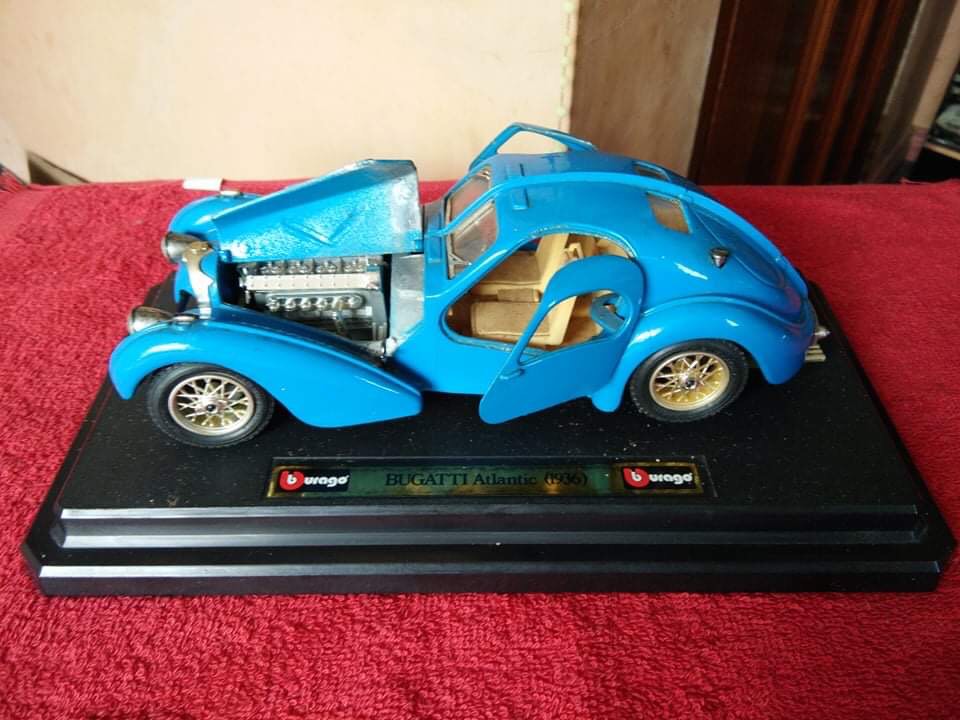 Bburago (Italy) BUGATTI ATLANTIC 1936 scale 1/24, Hobbies & Toys ...
