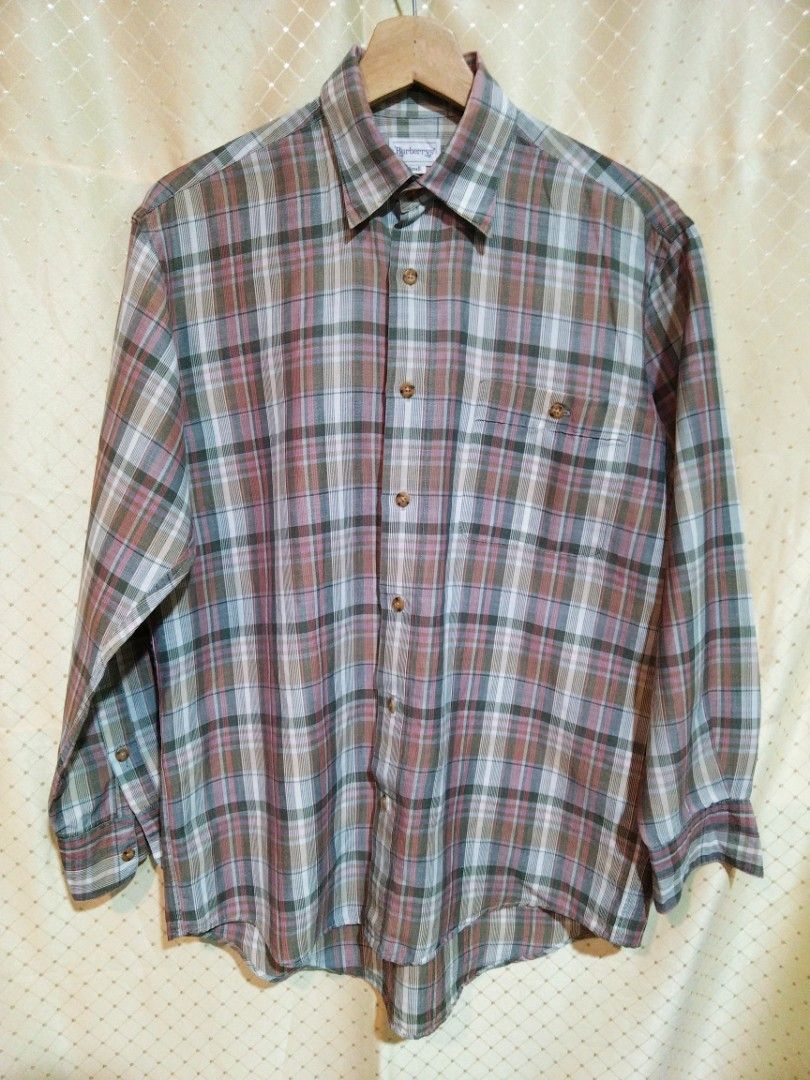 BURBERRY REGD NOVA CHECKED BUTTON UPS SHIRT, Luxury, Apparel on Carousell
