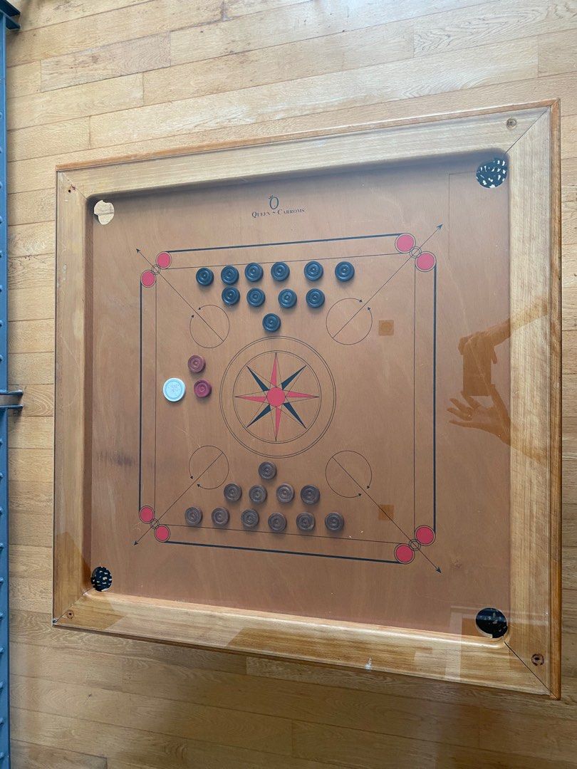 Carrom table, Hobbies & Toys, Toys & Games on Carousell