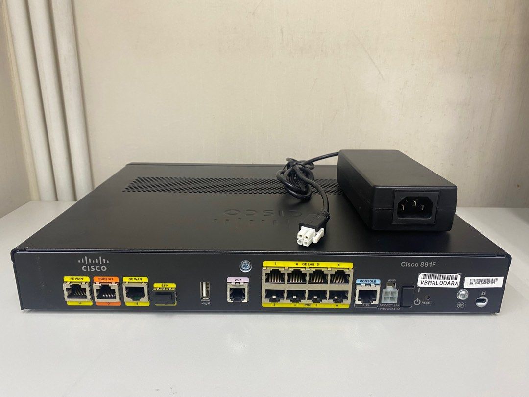 Cisco 891F router, 電腦＆科技, 商務用科技產品 - Carousell