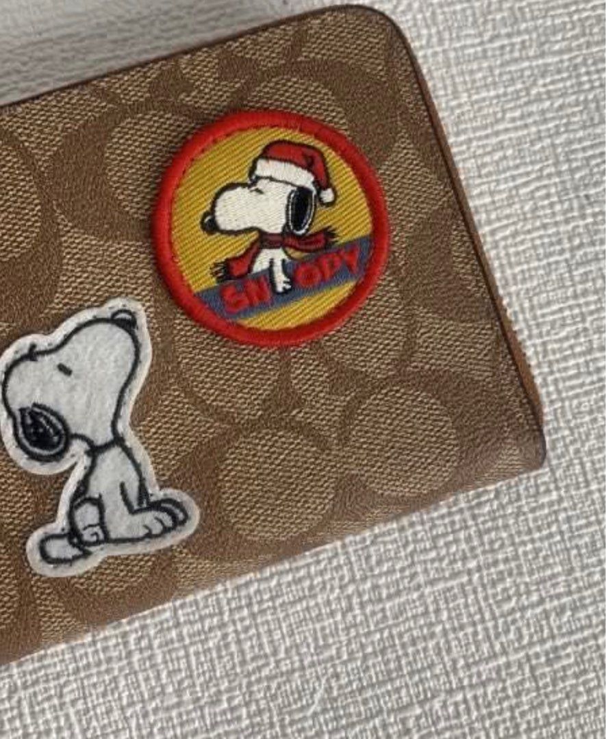 Coach Snoopy Long Wallet, Women's Fashion, Bags & Wallets, Wallets ...