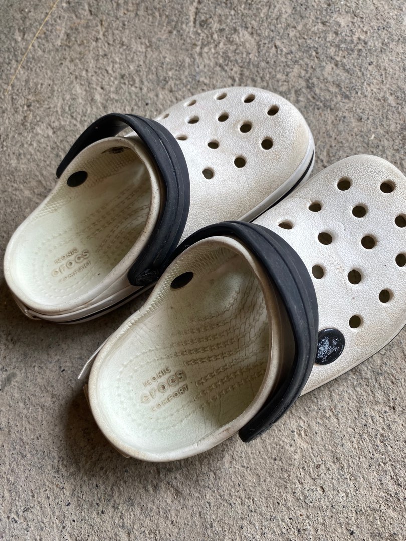 CROCS c9, Babies & Kids, Babies & Kids Fashion on Carousell