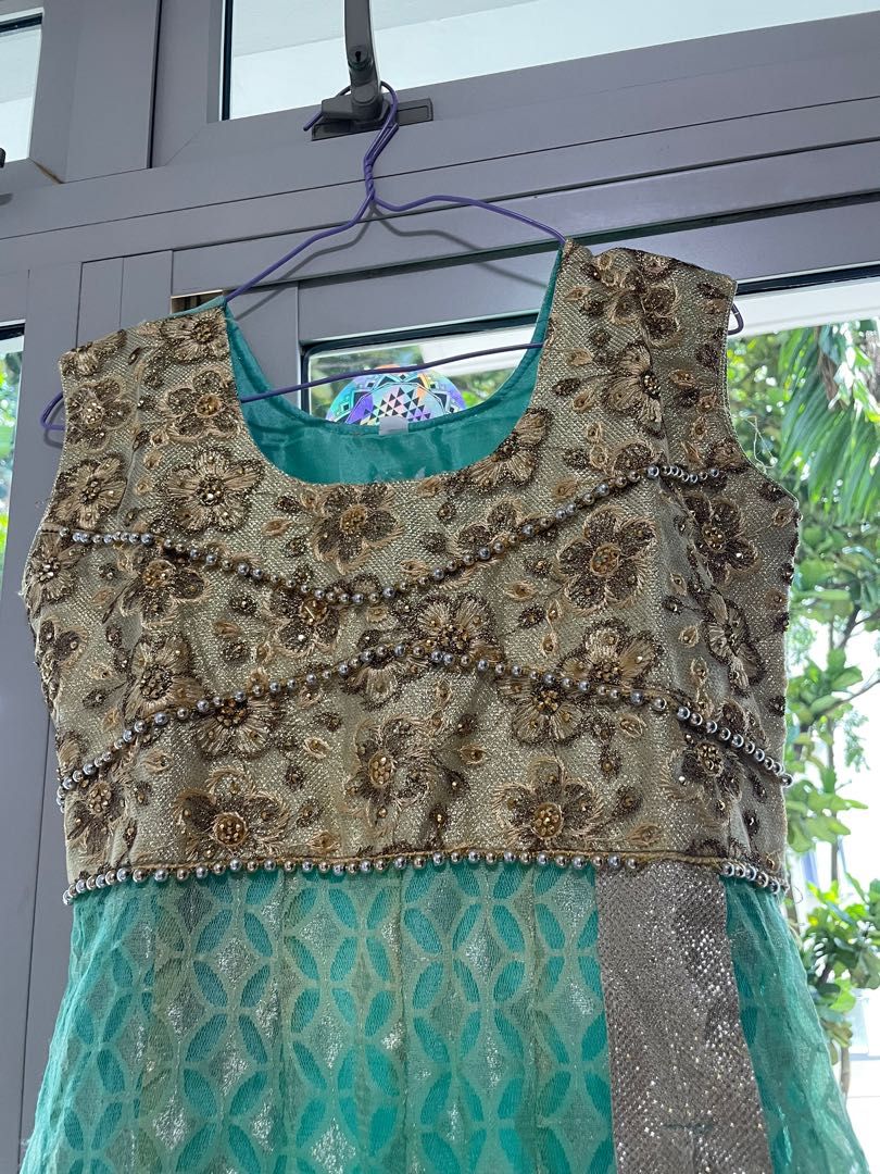 Deepavali diwali indian costumes, Women's Fashion, Dresses & Sets ...