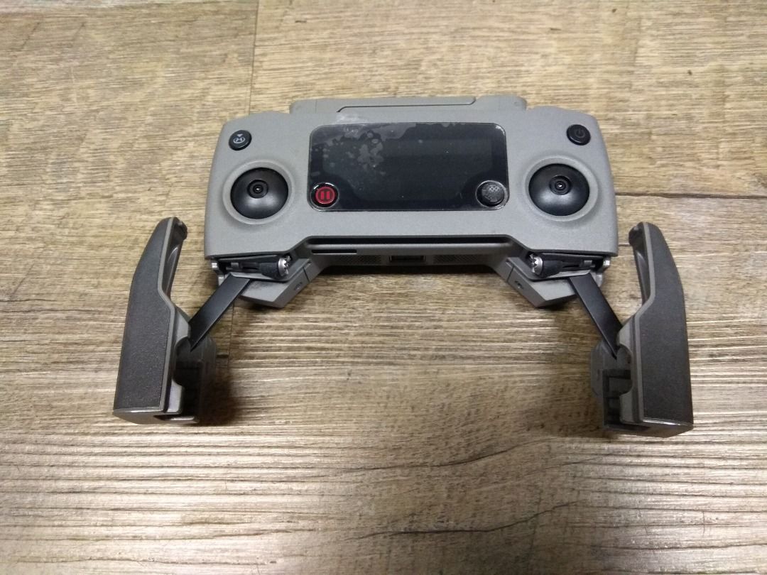 DJI Mavic 2 Remote Controller 遙控(不連cable) (Used), 攝影器材, 航拍 - Carousell