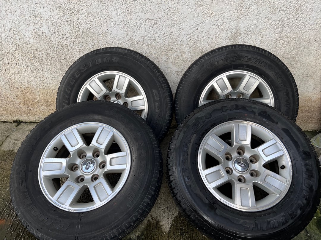 Ford Everest Gen 2 Stock Mags with tires, Car Parts & Accessories, Mags ...