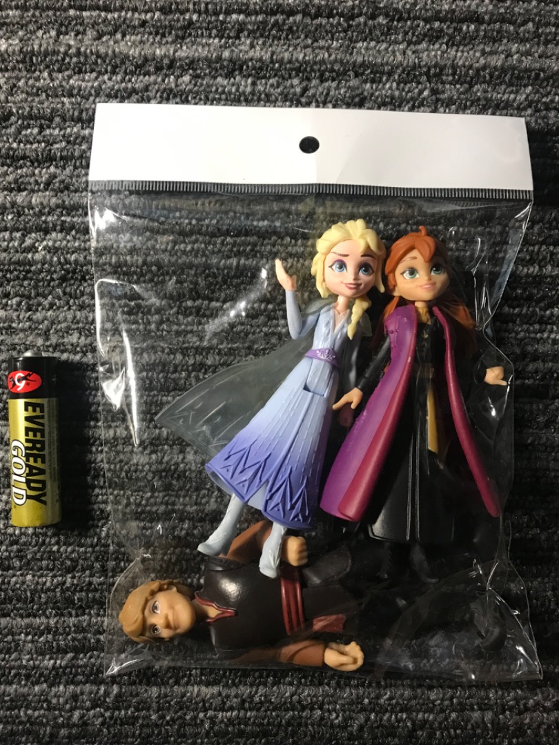 Frozen figures, Hobbies & Toys, Toys & Games on Carousell