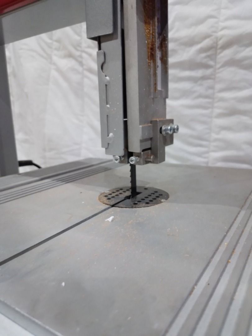 Full Boar Bandsaw, Commercial & Industrial, Construction Tools ...