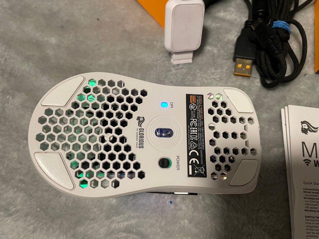 Glorious Model O Wireless With box and charger, Computers & Tech, Parts ...