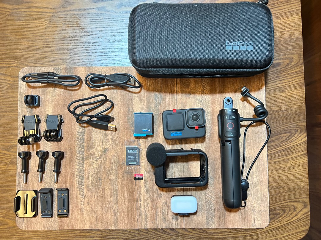 GoPro Hero 10 Black SET, Photography, Cameras on Carousell