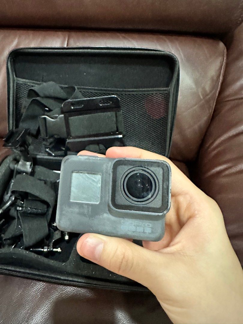 GoPro Hero 5 (Clearance!!), Photography, Cameras on Carousell