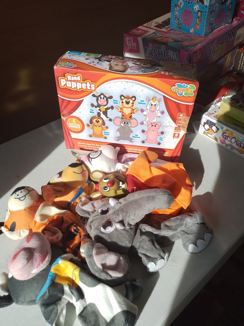 Hand Puppets Brand: Play Act, Hobbies & Toys, Toys & Games on Carousell