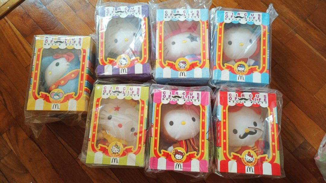 Hello Kitty Circus of Life Plush Toy Set, Hobbies & Toys, Toys & Games ...