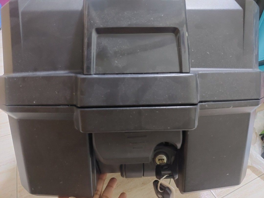 Honda 35L Top Box (from X-adv750), Motorcycles, Motorcycle Accessories ...