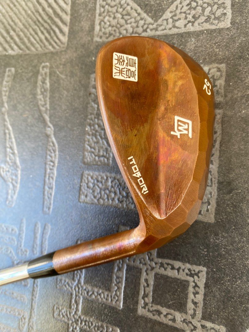Itobori 52* wedge, Sports Equipment, Sports & Games, Golf on Carousell