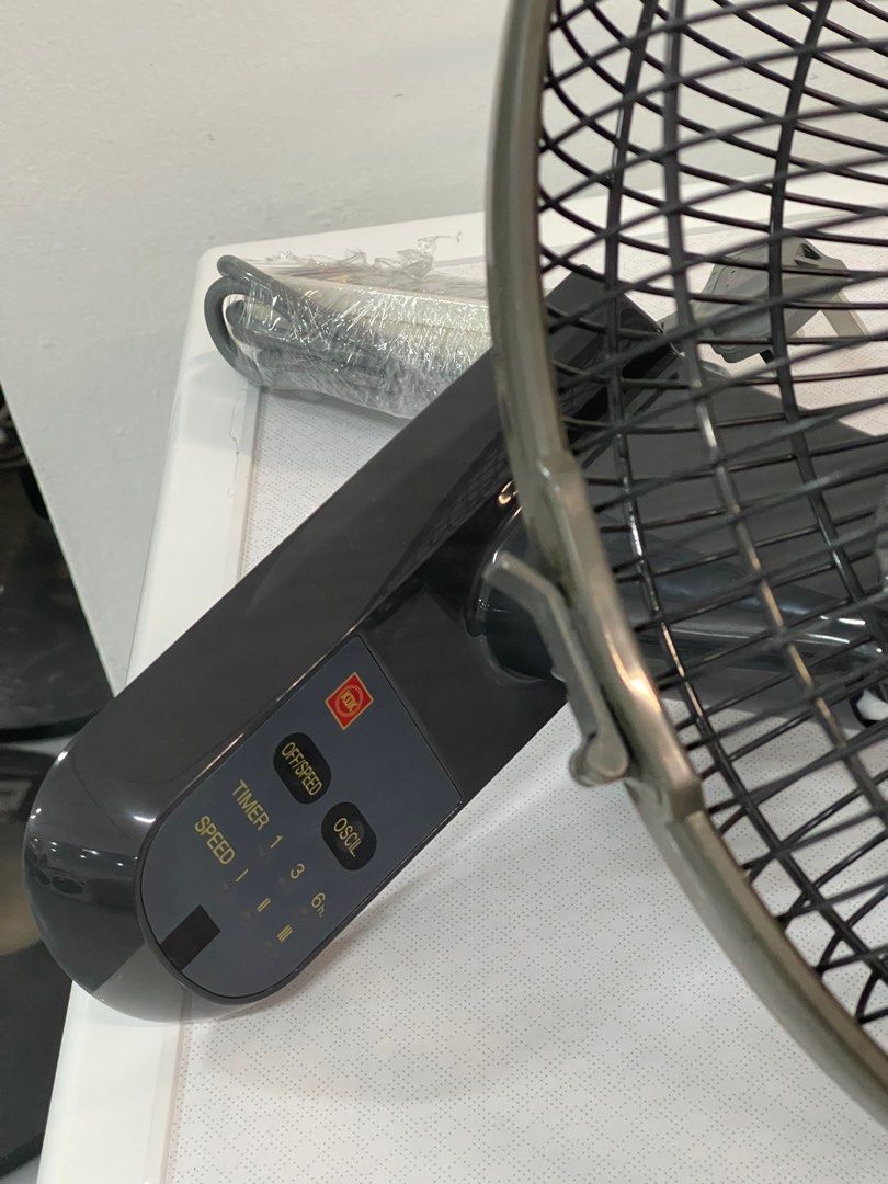 KDK M40MS (BLACK) 16IN WALL FAN W/RC Condition 8/10 $70 on Carousell