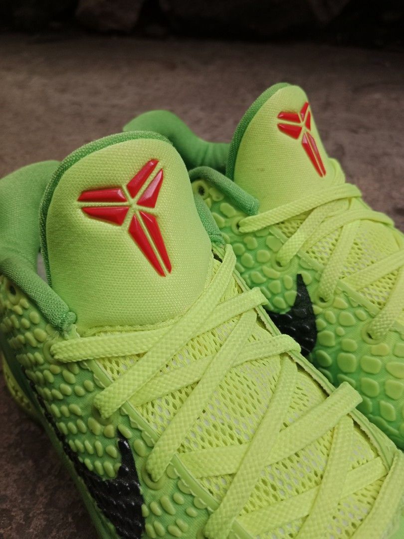 KOBE VI PROTO "GRINCH" (2020), Women's Fashion, Footwear, Sneakers on ...