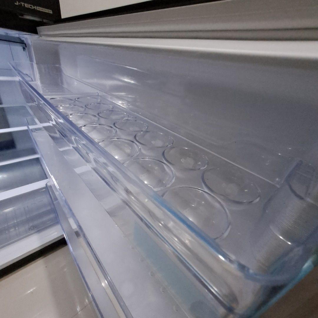 Kulkas freezer Sharp 2 Pintu, Kitchen & Appliances di Carousell