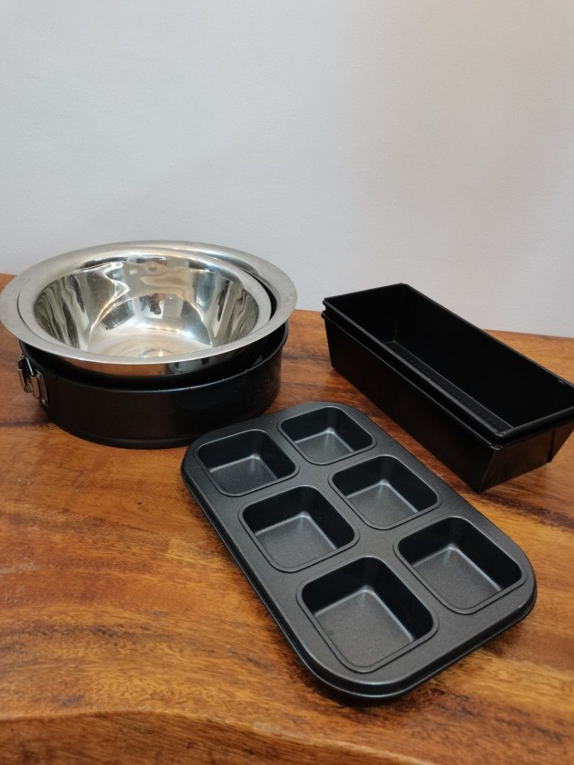 Kyoha oven toaster with freebies, TV & Home Appliances, Kitchen ...