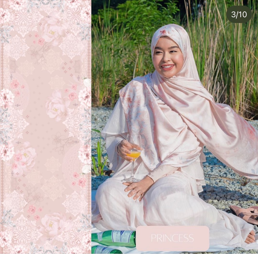 lavlin anisa collection, Women's Fashion, Muslimah Fashion, Hijabs on Carousell