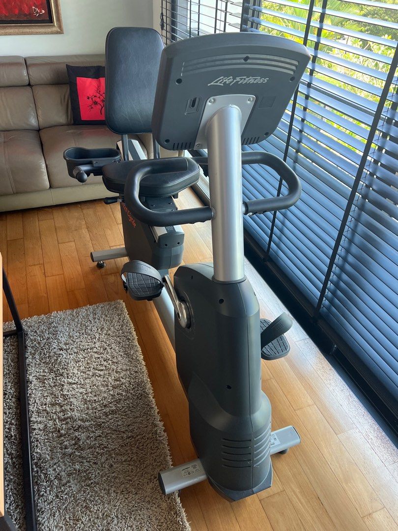 Life Series Activate Series Life Cycle | Recumbent Exercise Bike ...