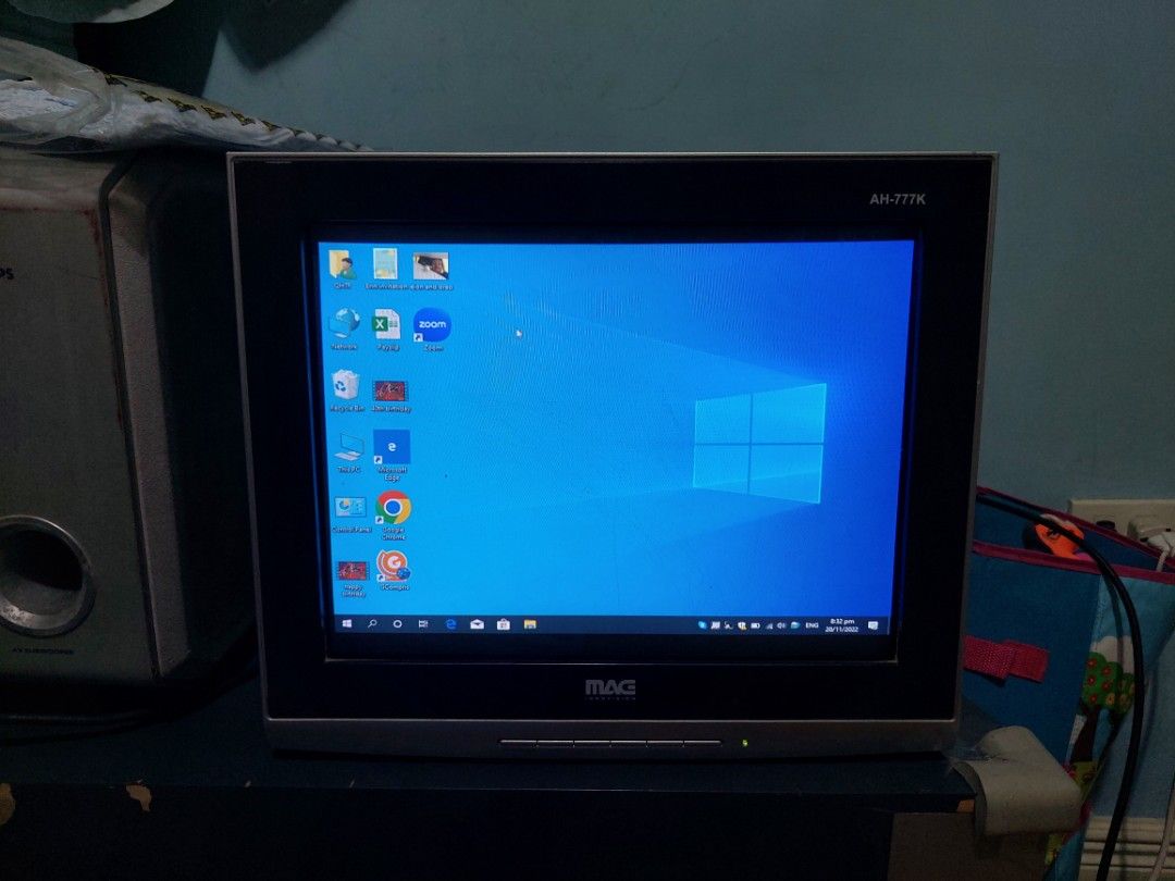 MAG CRT monitor, Computers & Tech, Parts & Accessories, Monitor Screens ...