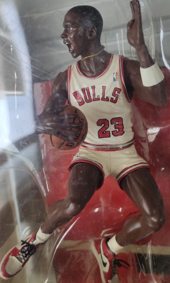 Michael jordan Figure air jordan 1, 興趣及遊戲, 玩具 & 遊戲類 - Carousell