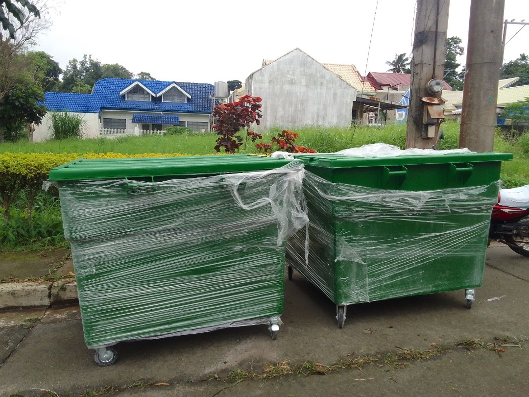Mobile bin trash bin, Furniture & Home Living, Cleaning & Homecare ...