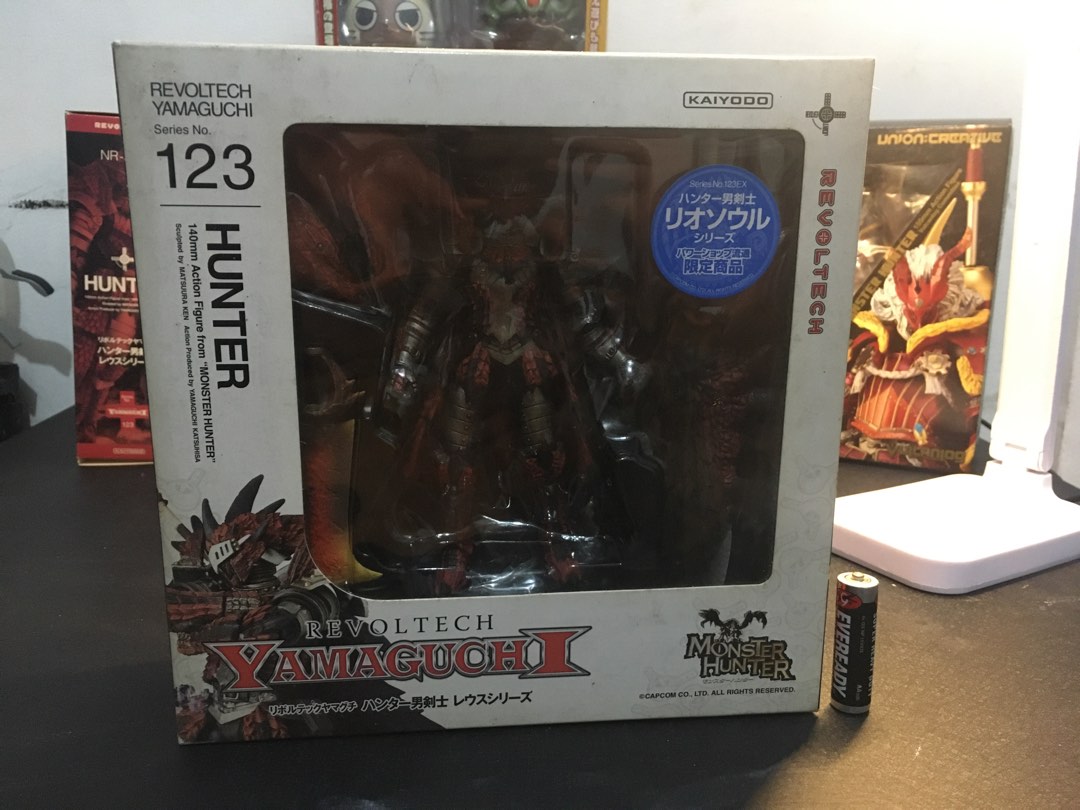 Monster Hunter Revoltech (Rathalos Red Armor), Hobbies & Toys, Toys ...