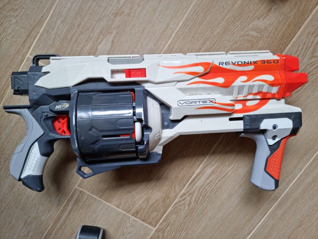 NERF Vortex Revonix 360, 興趣及遊戲, 玩具 & 遊戲類 - Carousell