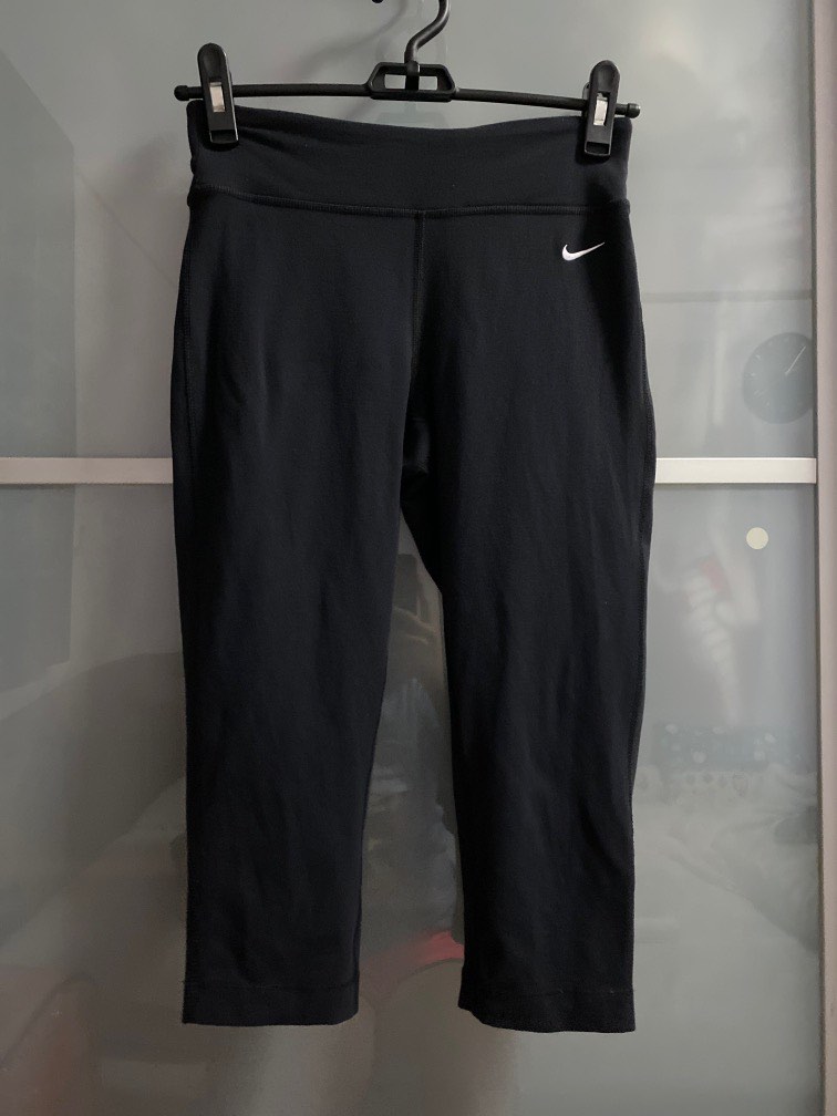 Nike 3/4 Tights, Women's Fashion, Activewear on Carousell