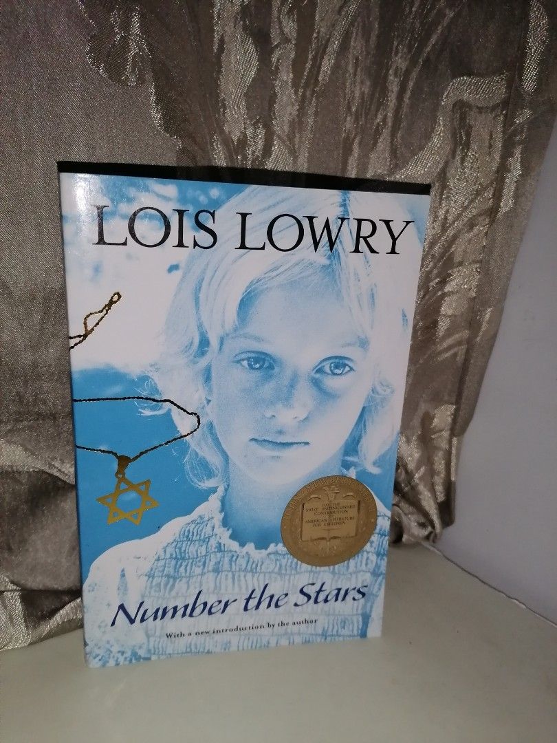 Number the Stars by Lois Lowry, Hobbies & Toys, Books & Magazines ...