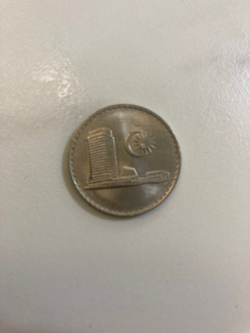 Old Malaysian coins: 20 sen 1981, Hobbies & Toys, Memorabilia ...