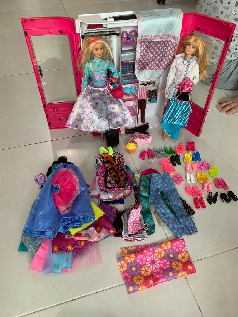 Original Barbie dolls closet set, Hobbies & Toys, Toys & Games on Carousell