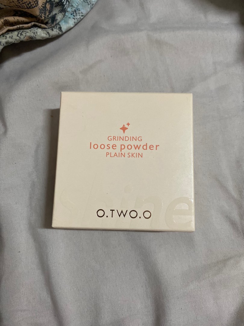 OTWOO Shine Loose Powder, Beauty & Personal Care, Face, Makeup on Carousell
