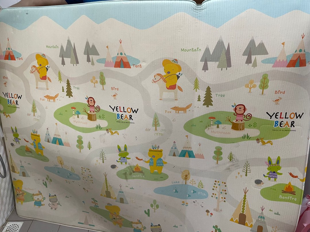 Parklon Yellow Bear & ABC Playmat, Babies & Kids, Baby Nursery & Kids ...