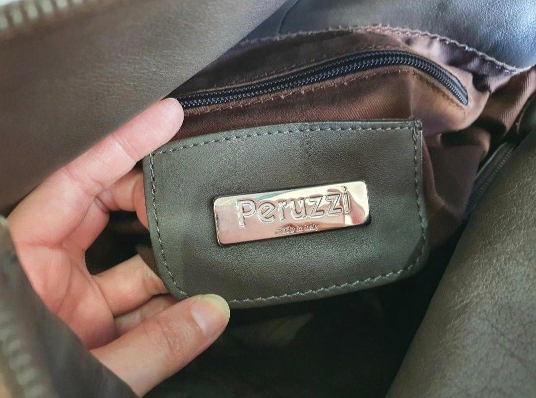 Peruzzi top handle shoulder bag, Women's Fashion, Bags & Wallets ...