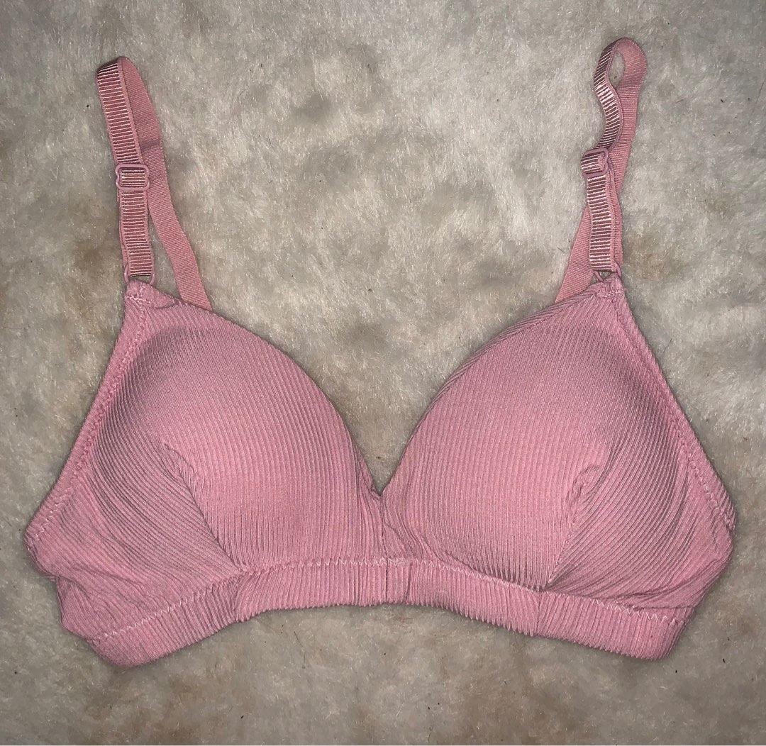 Pink Bra, Women's Fashion, Undergarments & Loungewear on Carousell