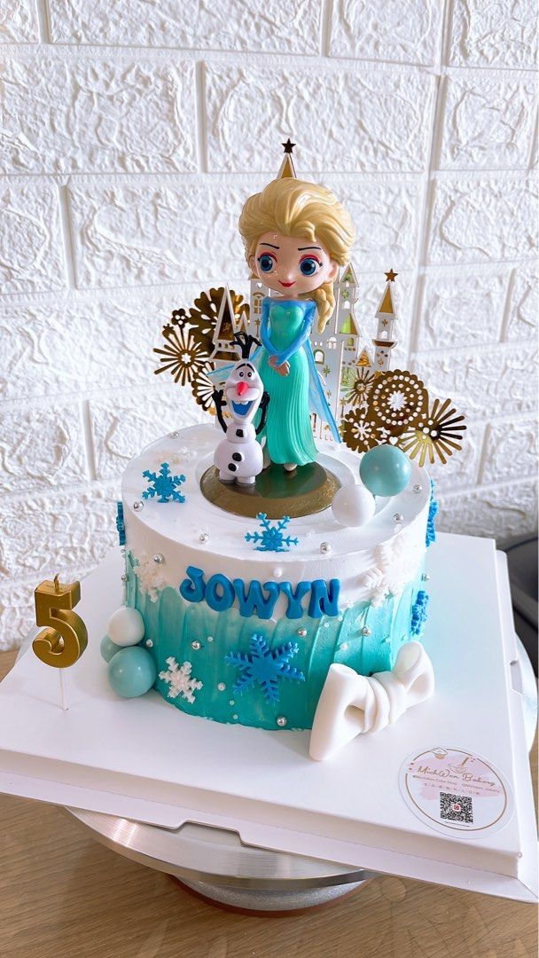 Princess Elsa birthday cake, Food & Drinks, Homemade Bakes on Carousell