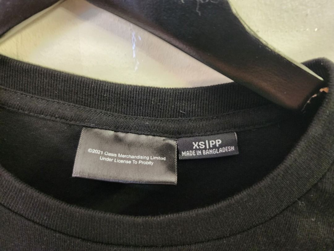 RARE Oasis Band Shirt, Men's Fashion, Tops & Sets, Tshirts & Polo ...