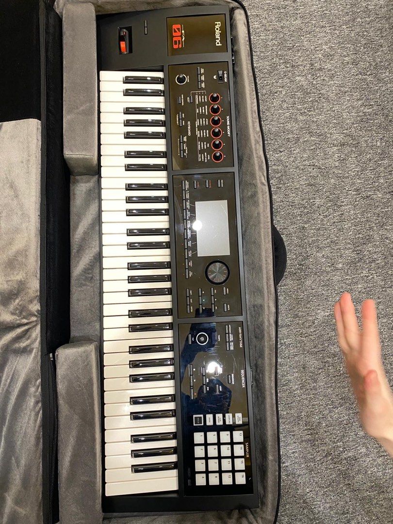 Roland FA06 with Mono Bag, Hobbies & Toys, Music & Media, Musical ...